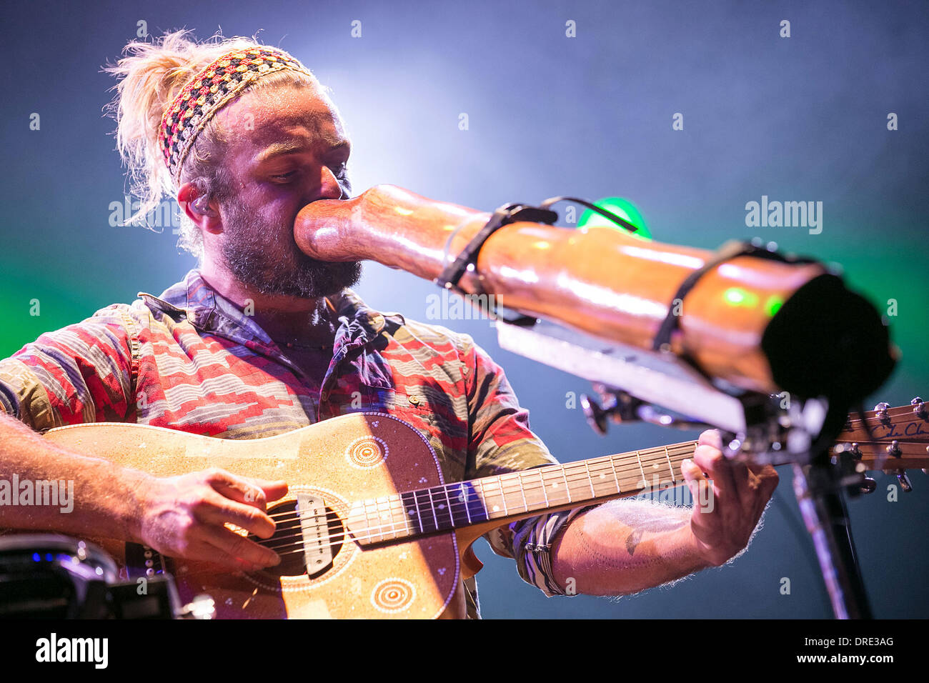 Xavier Rudd performing live at Cascais Music Festival in Hipodromo ...