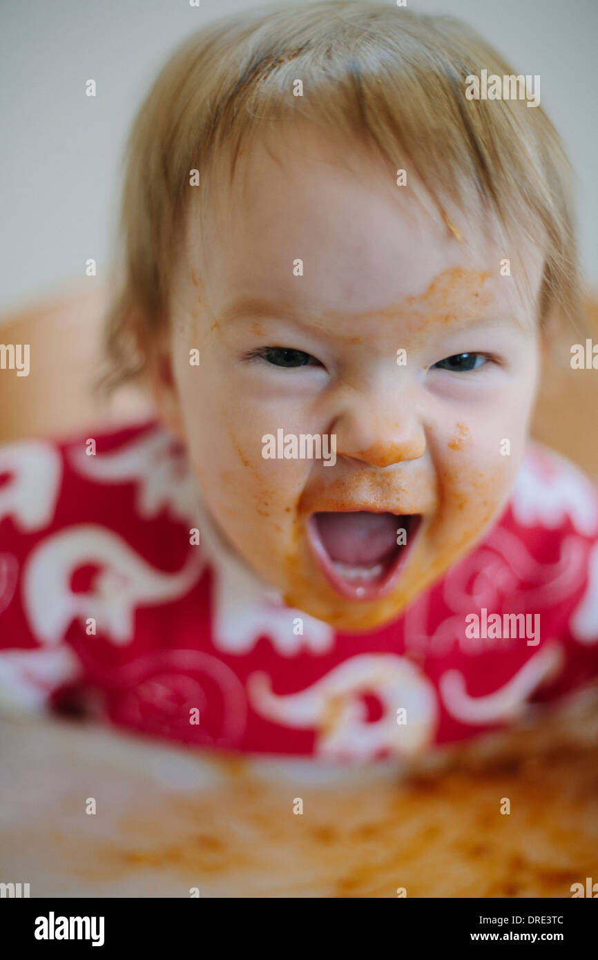 Screaming kids hi-res stock photography and images - Alamy