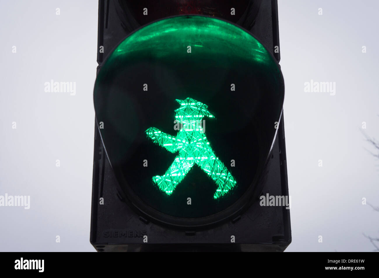 Berlin traffic light little man hi-res stock photography and images - Alamy