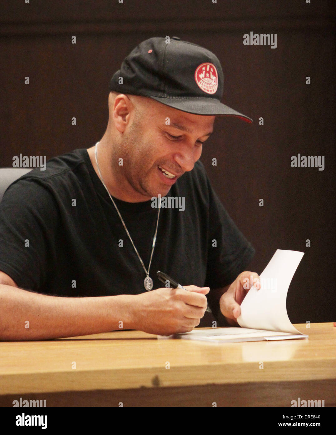 Tom Morello signs copies of his graphic novel 'Orchid' at Barnes ...