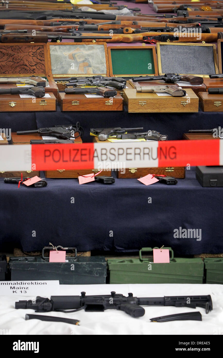 Waffne hi-res stock photography and images - Alamy