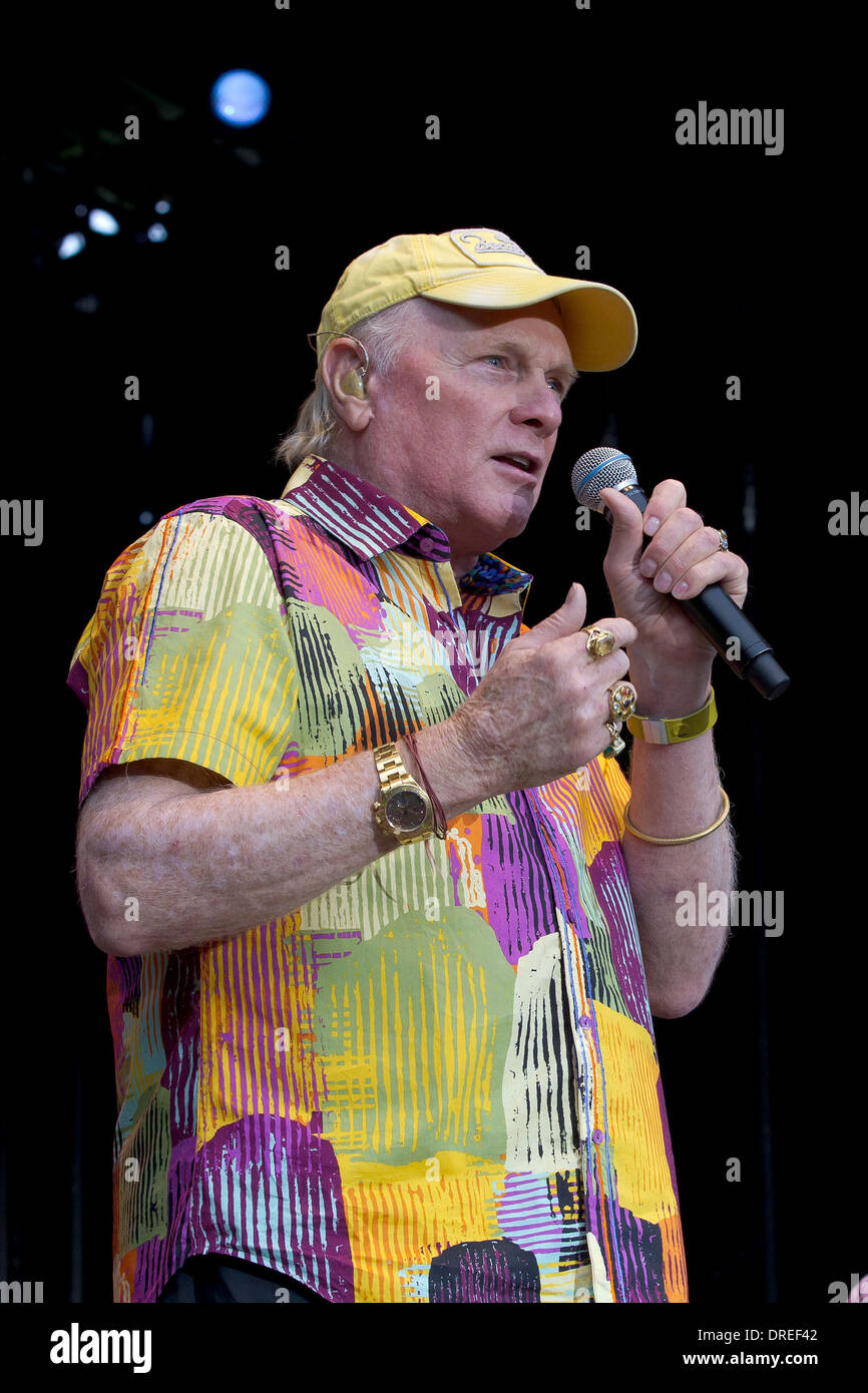 Mike Love of The Beach Boys performing live on their 50th anniversary ...