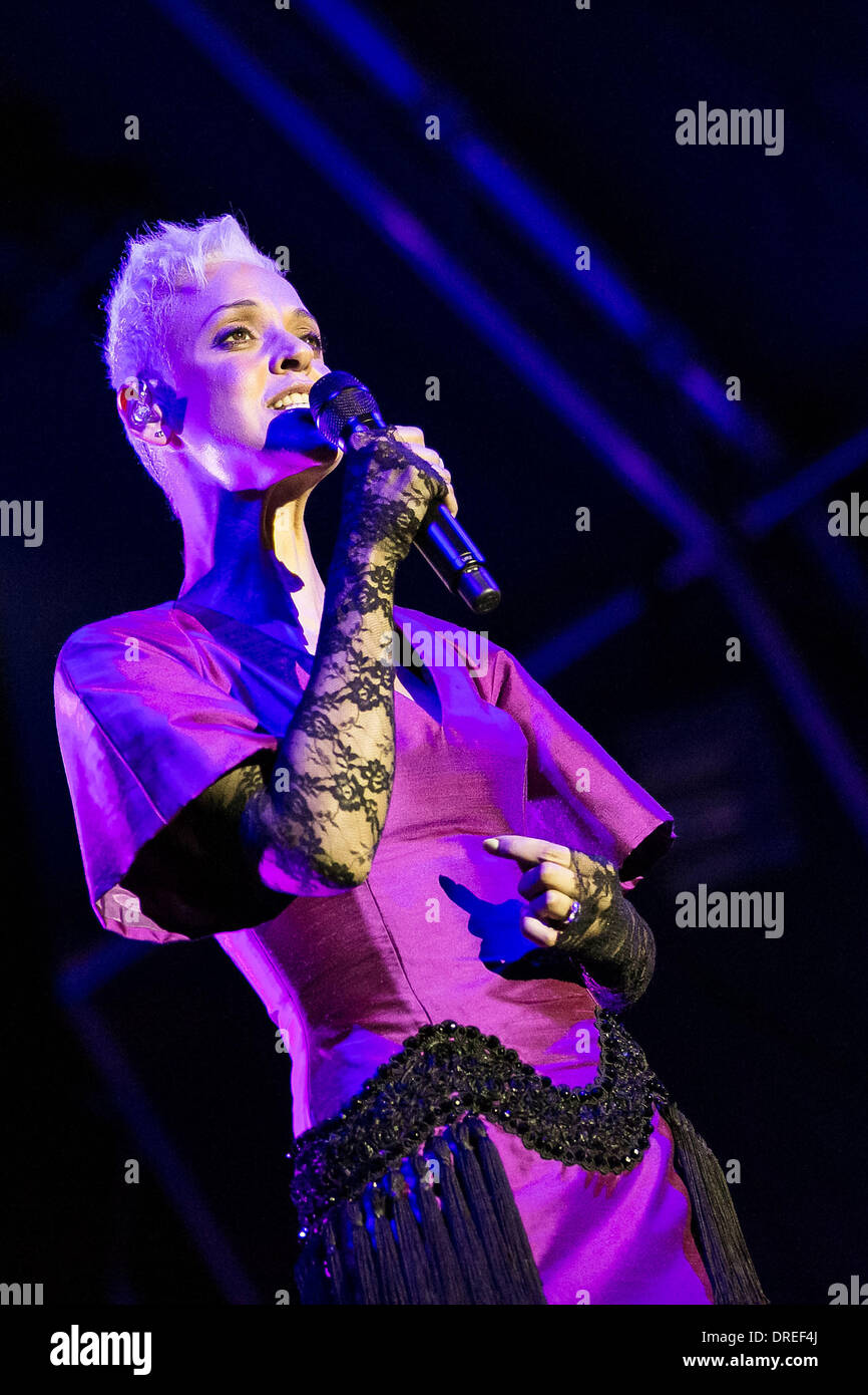 Portuguese Fado singer Mariza performing live at Cascais Music Festival ...