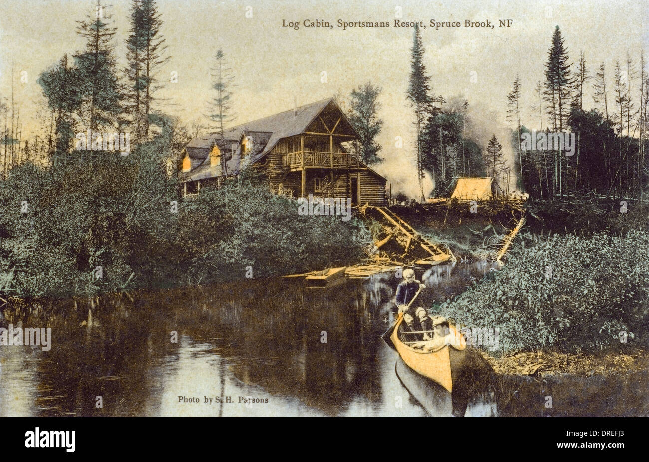 Log Cabin - Sportsmans Resort - Newfoundland Stock Photo - Alamy