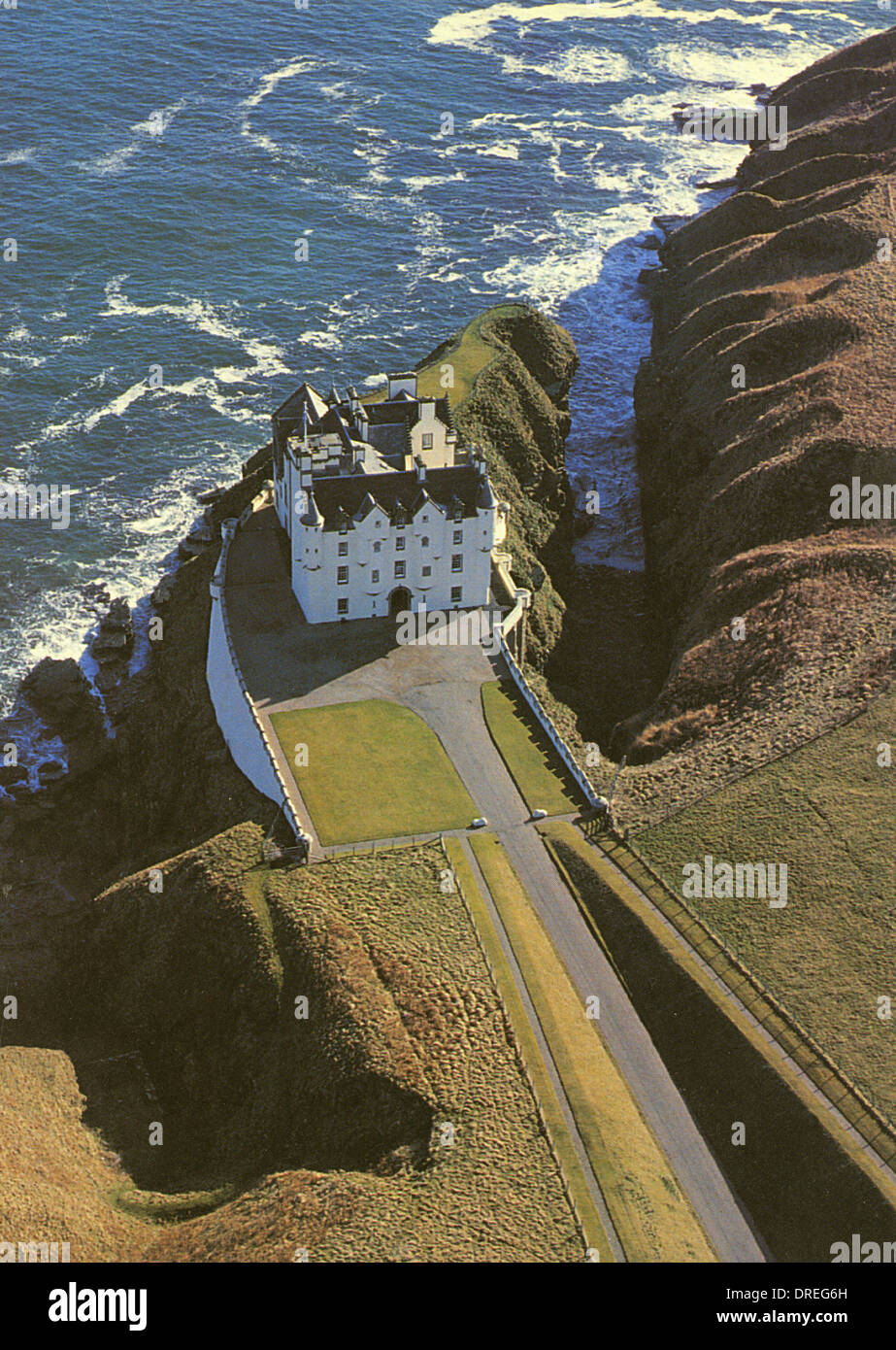 Dunbeath Castle, Caithness, Scotland Stock Photo - Alamy