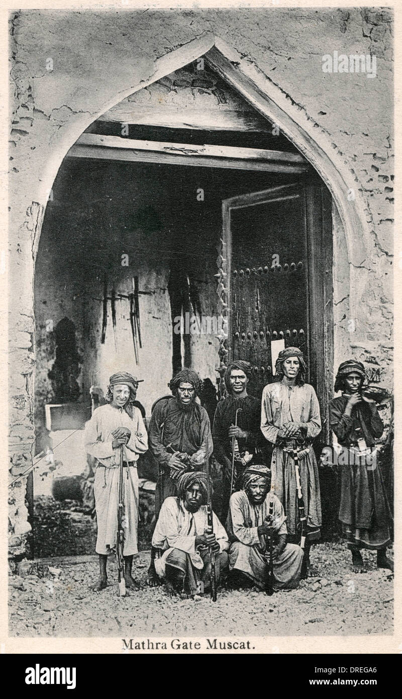 Muscat, Oman - Tribesmen at the Mathra Gate Stock Photo - Alamy