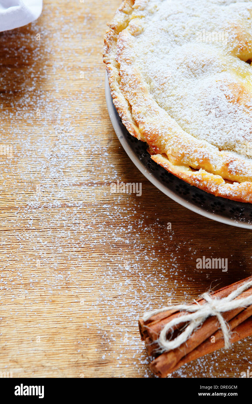 rustic apple pie with cinnamon, food closeup Stock Photo - Alamy