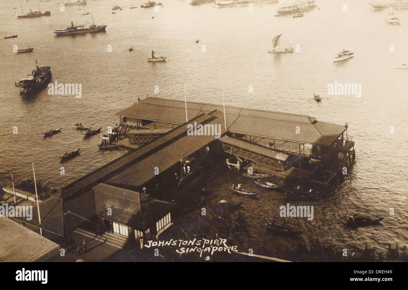 Singapore - Johnston's Pier - Singapore Harbour Stock Photo - Alamy