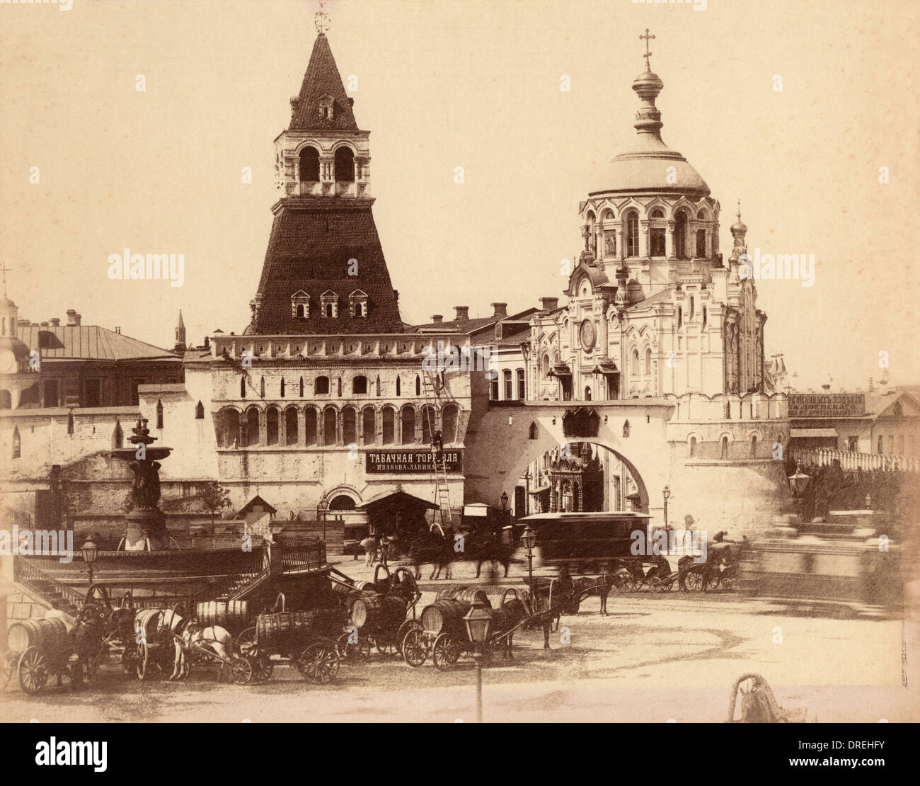 Lubyanka square hi-res stock photography and images - Alamy