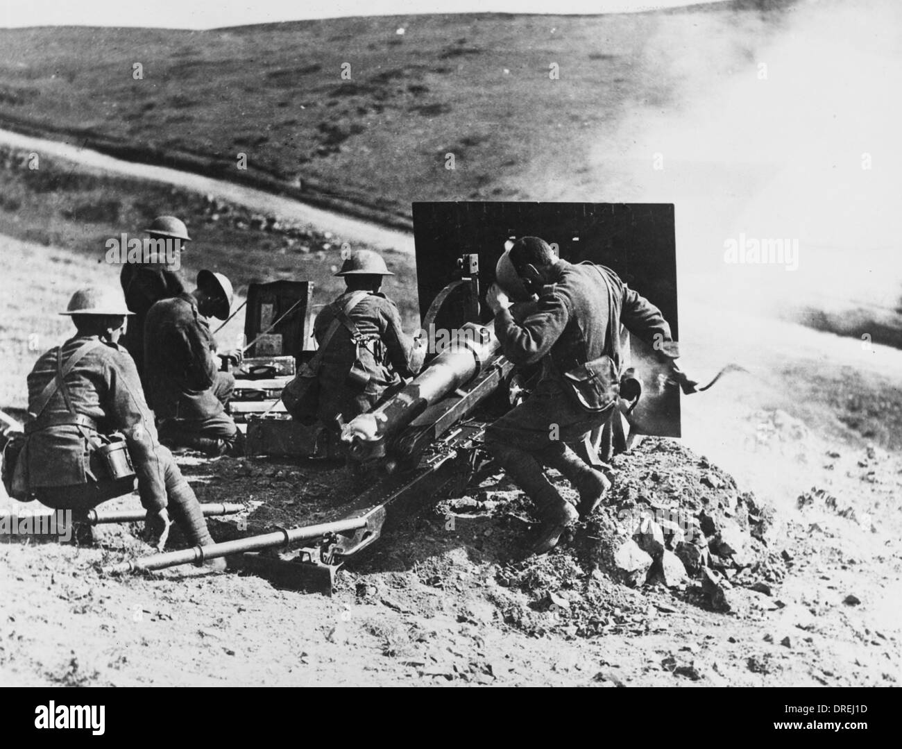 Mountain gun hi-res stock photography and images - Alamy