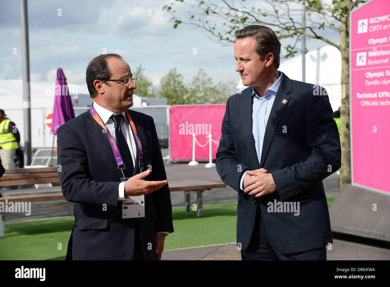 British Prime Minister David Cameron and French President Francois ...