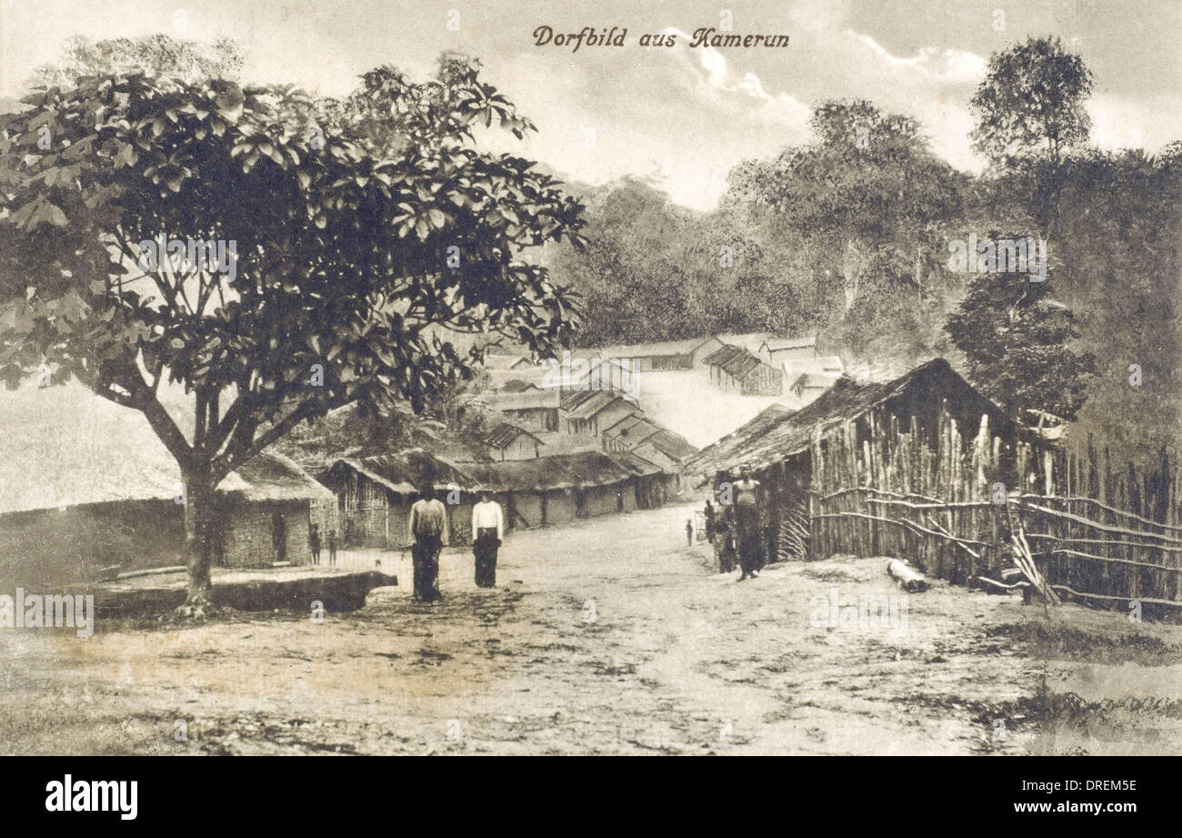 Cameroon Huts High Resolution Stock Photography and Images - Alamy