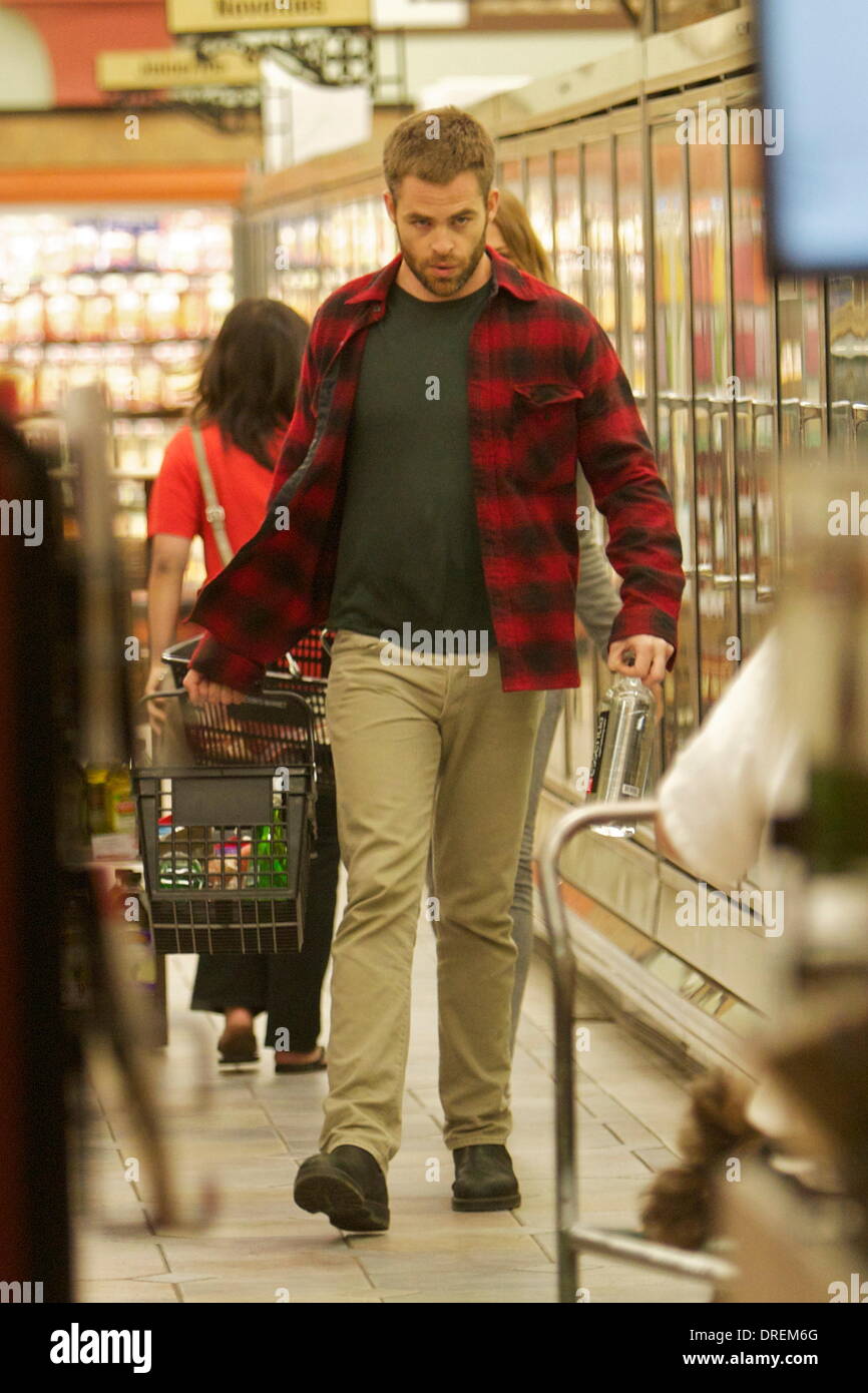 Chris pine goes late night hi-res stock photography and images - Alamy