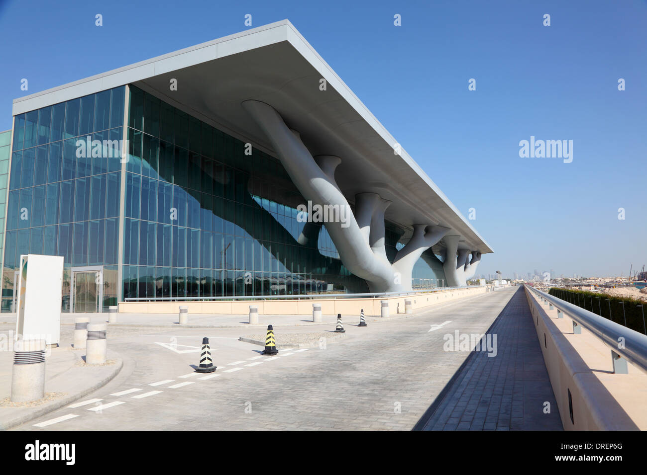 Qatar national convention centre hi-res stock photography and images ...