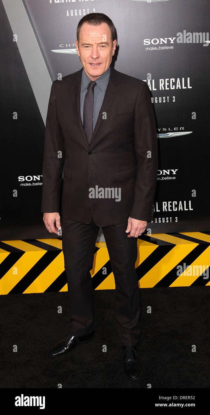 Bryan Cranston Los Angeles premiere of 'Total Recall' at Grauman's ...