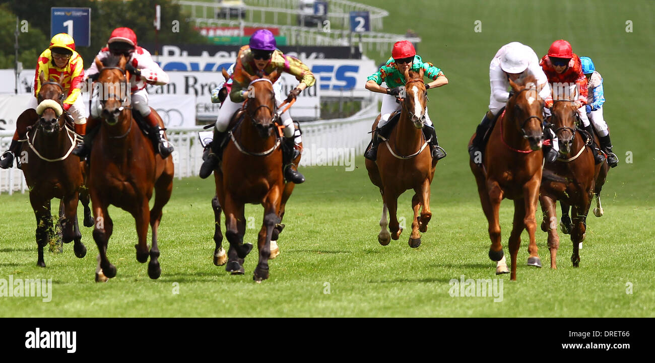 Edie Campbell and Sara Cox compete in the Magnolia Cup at Glorious ...