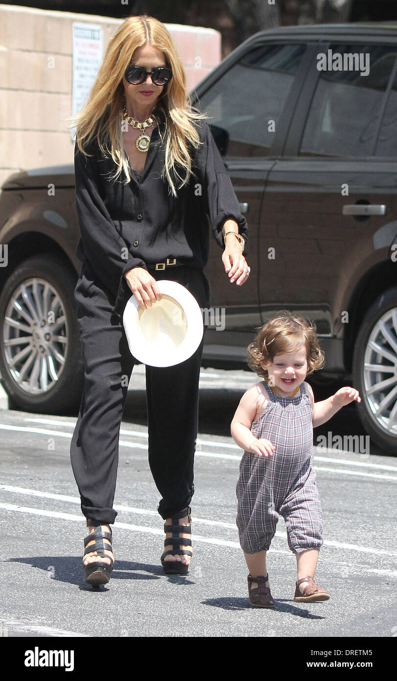 Rachel Zoe and son Skyler heading for Hugo's restaurant for lunch Los ...
