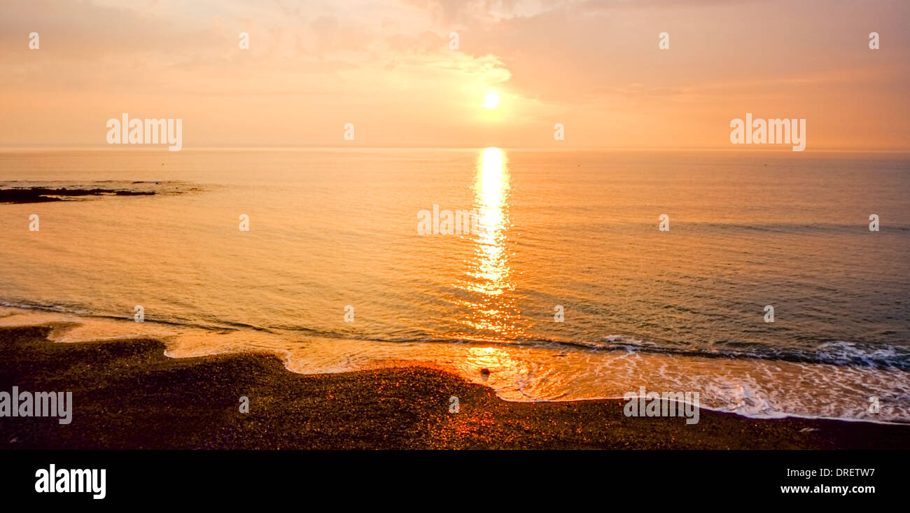 Nice ocean scenery hi-res stock photography and images - Alamy