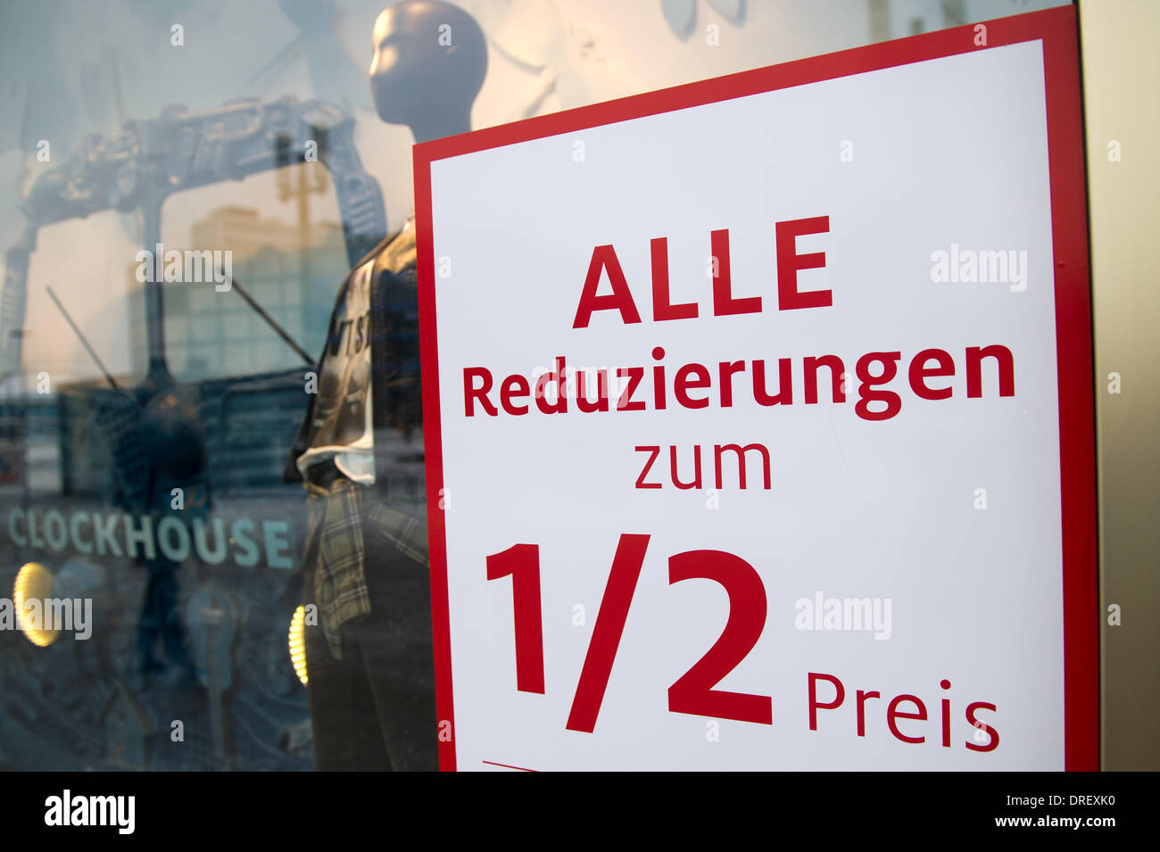 Shoe prices hi-res stock photography and images - Alamy