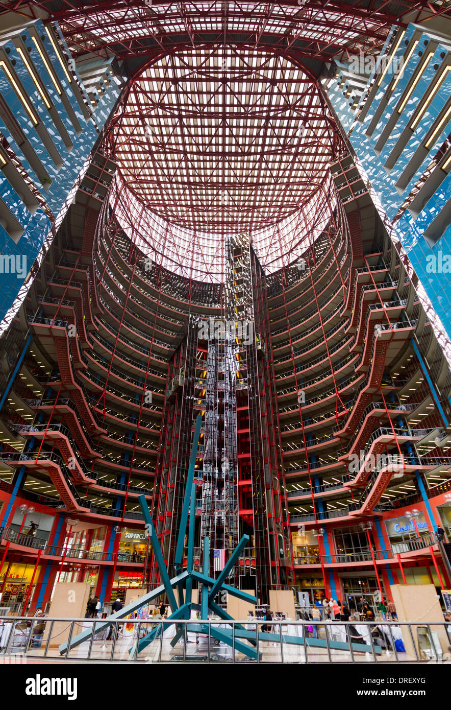 Thompson center hi-res stock photography and images - Alamy