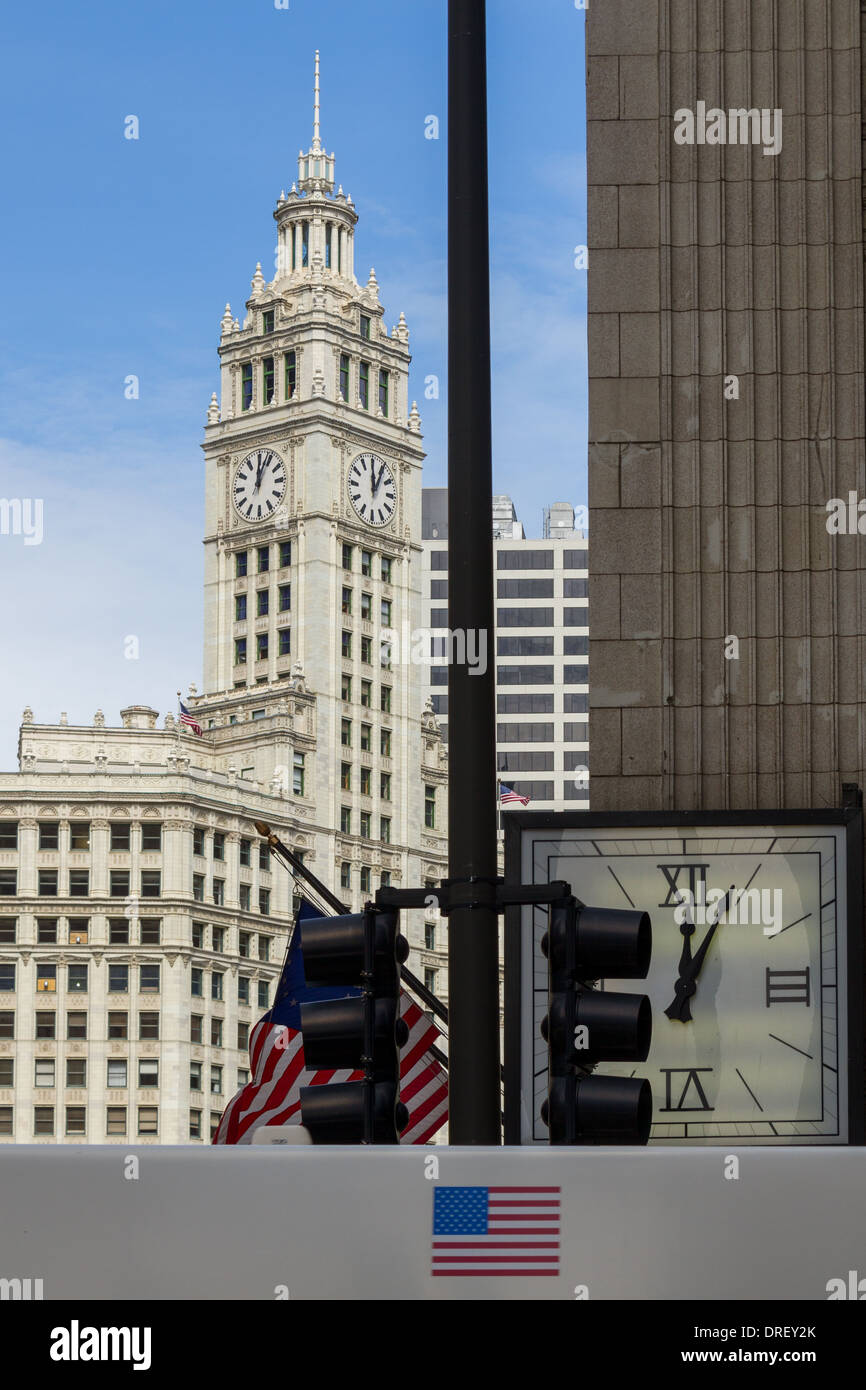 Wrigley building hi-res stock photography and images - Alamy
