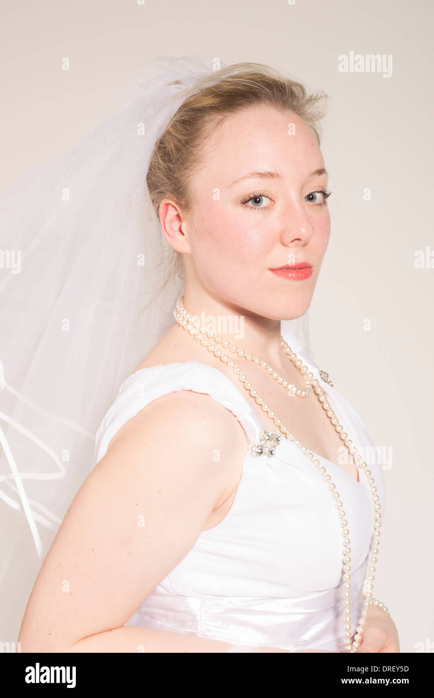 Bride model hi-res stock photography and images - Alamy