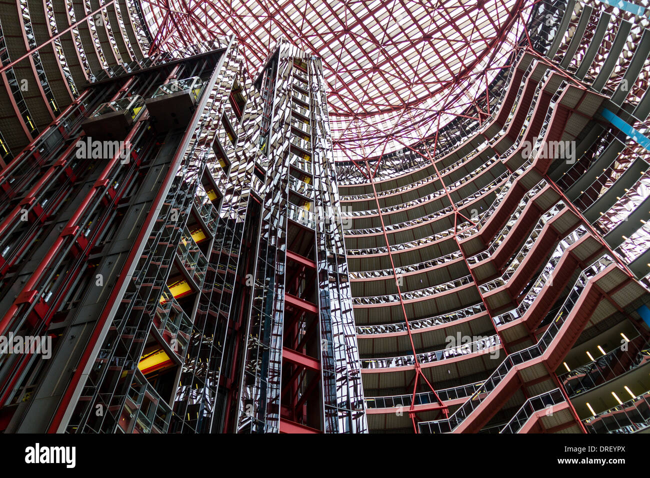 Thompson center hi-res stock photography and images - Alamy