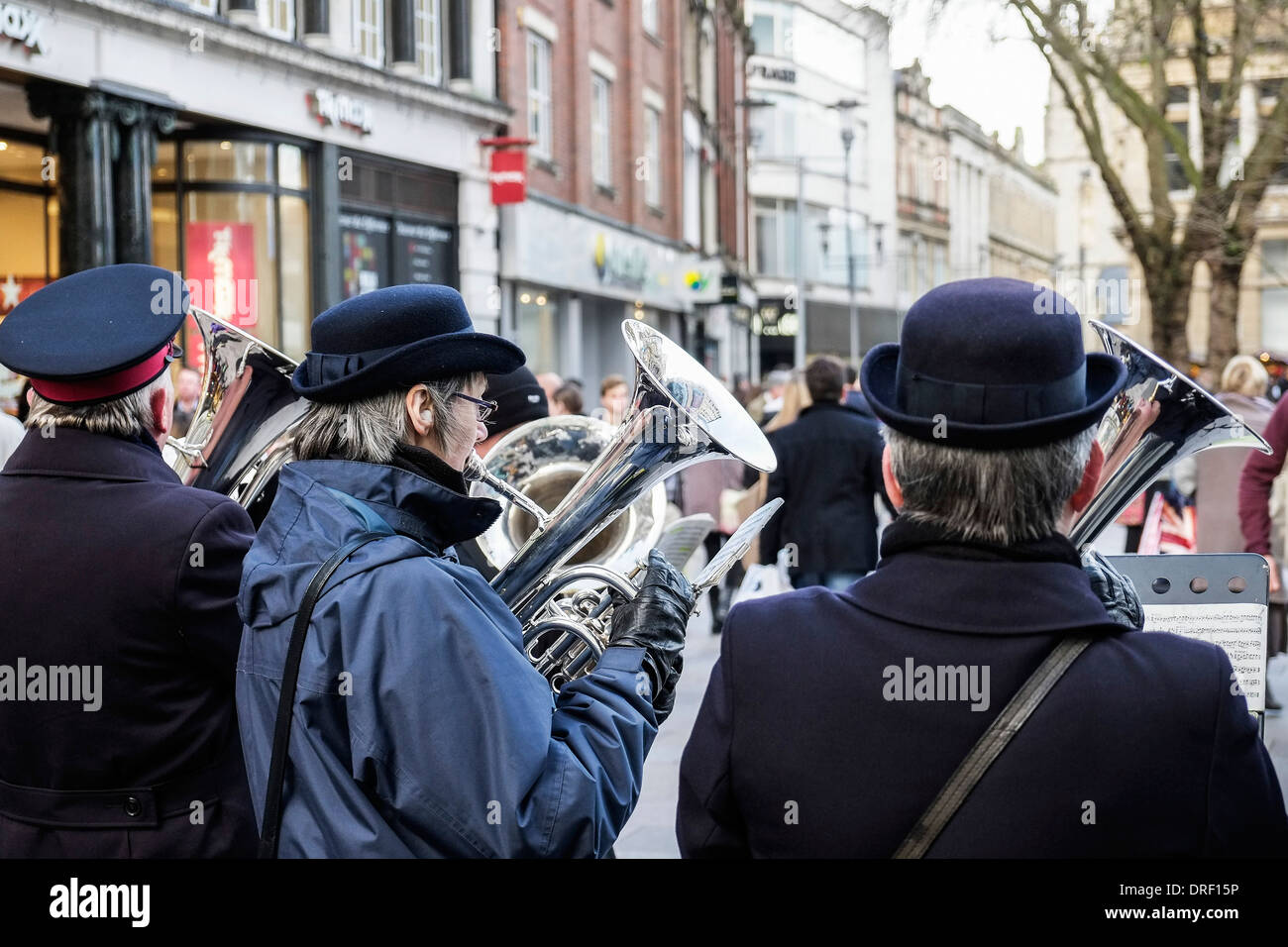 Playing wind band instruments hi-res stock photography and images - Alamy