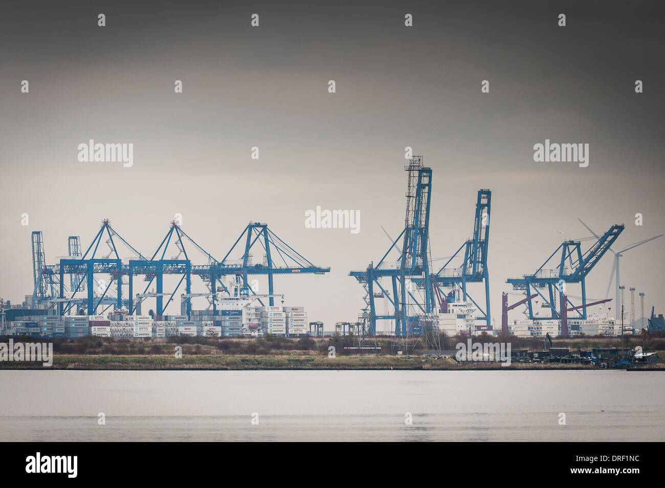 Gantries hi-res stock photography and images - Alamy