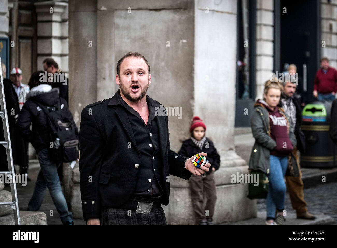 Pete Dobbing, a street entertainer performing at Covent Garden Piazza ...