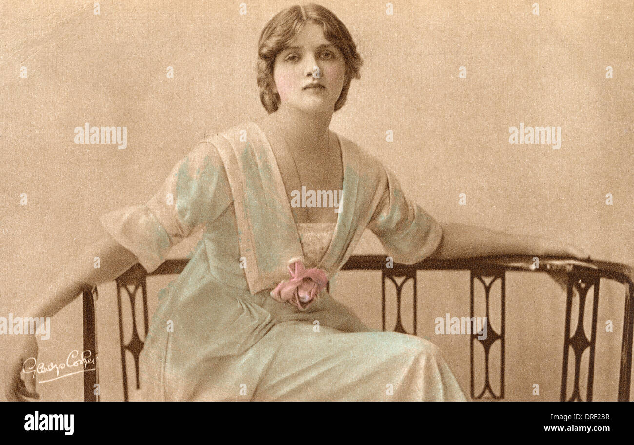 Gladys Cooper High Resolution Stock Photography and Images - Alamy