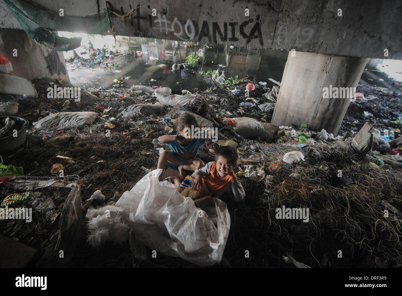 Manila Slums Stock Photos & Manila Slums Stock Images - Alamy