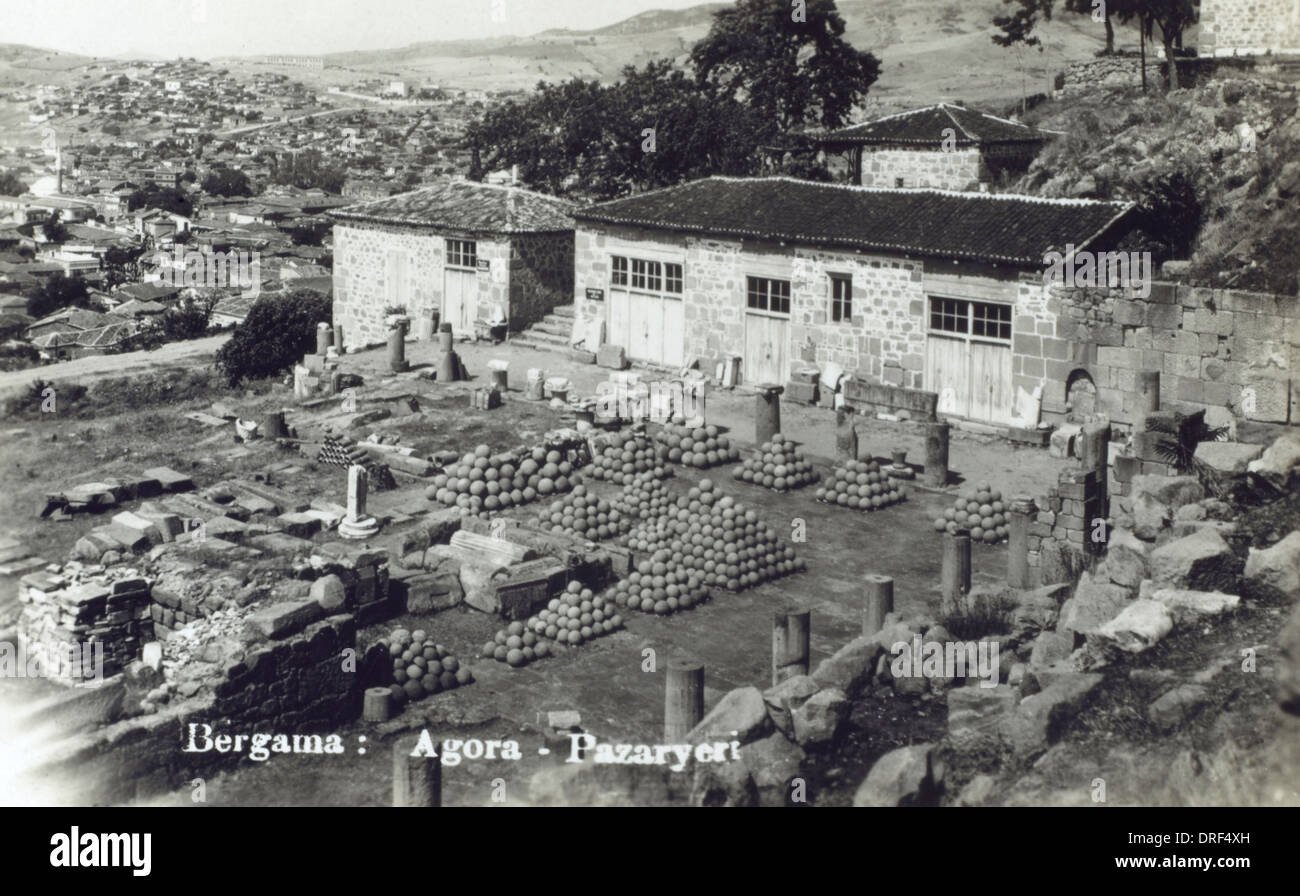 Bergama pergame hi-res stock photography and images - Alamy