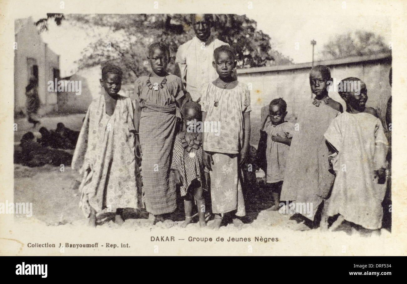 Senegal dakar girls hi-res stock photography and images - Alamy