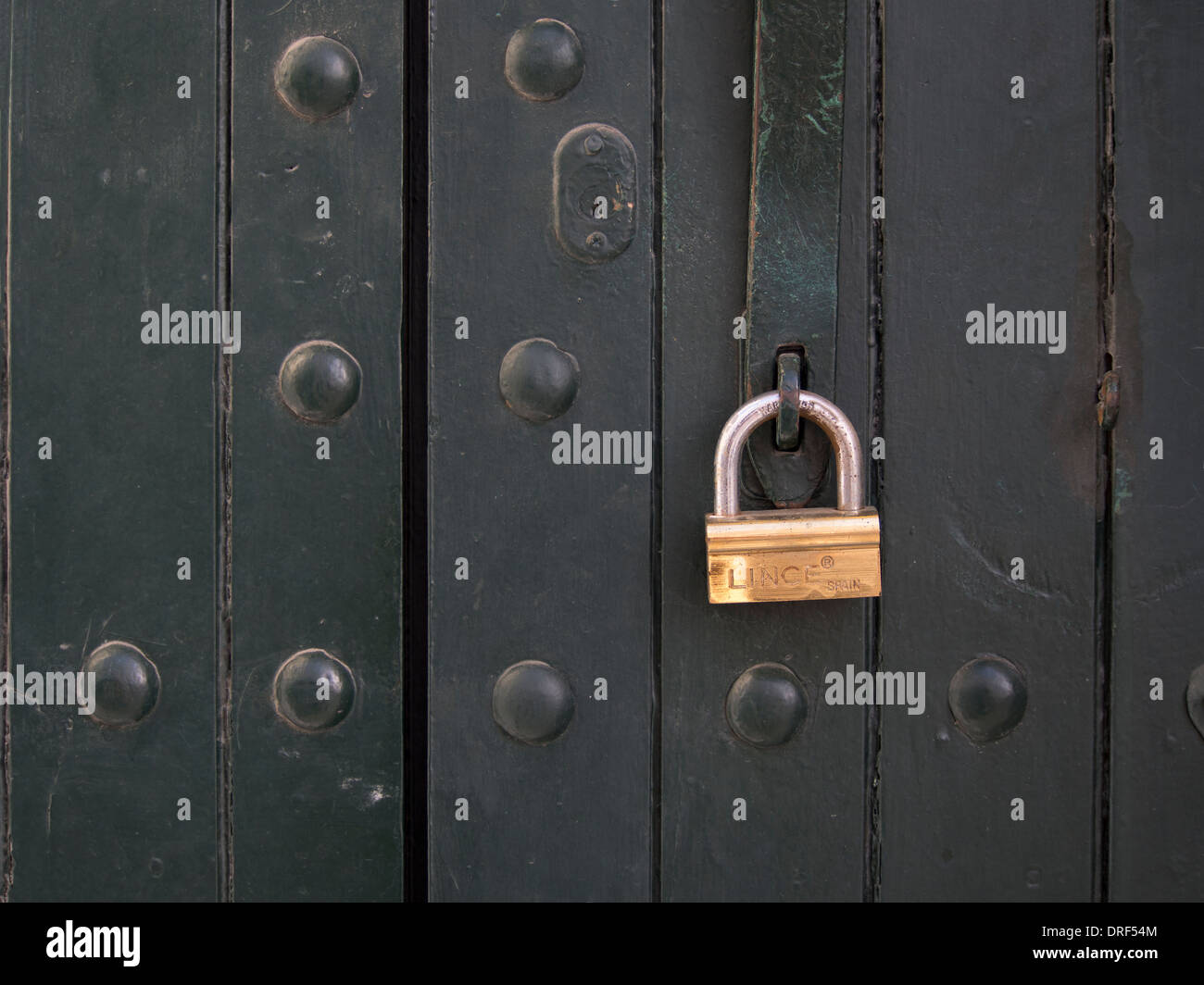 Secures locked hi-res stock photography and images - Alamy