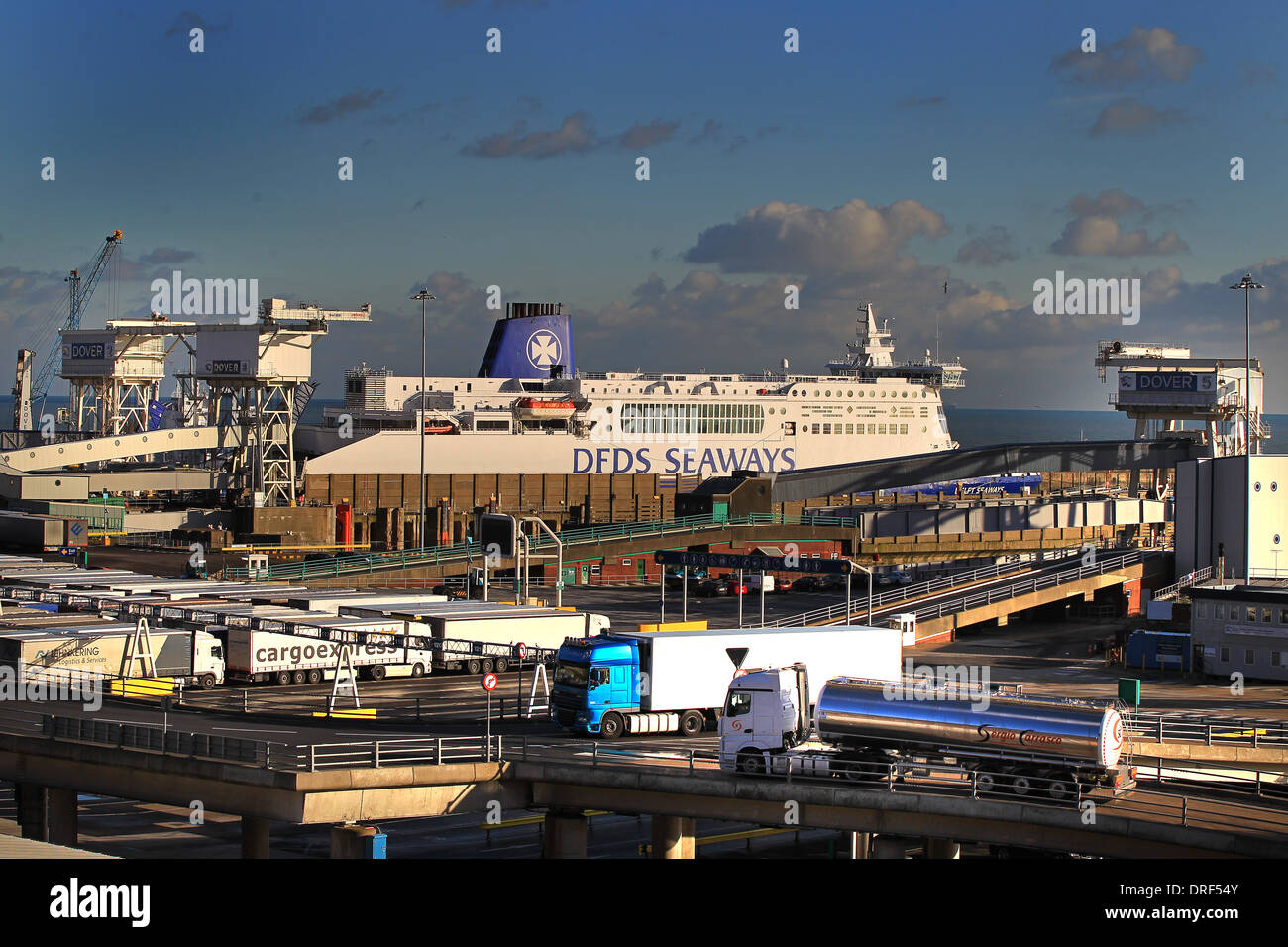 Dover eastern docks hi-res stock photography and images - Alamy