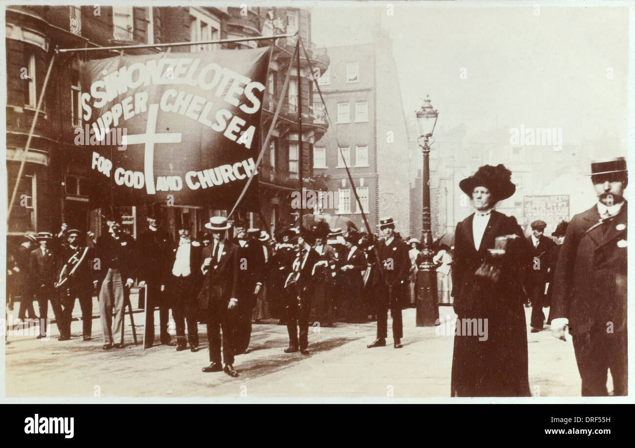 Cadogan Street, Chelsea, London Stock Photo - Alamy