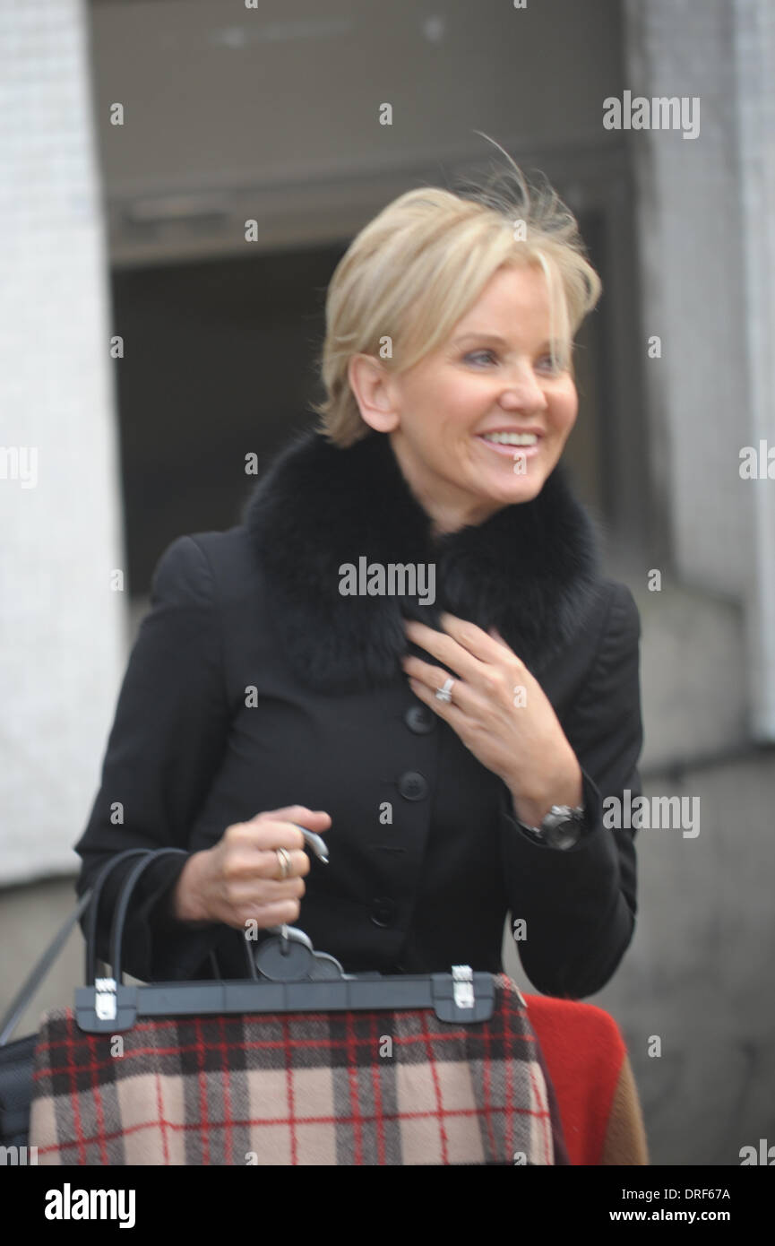 Lisa maxwell hi-res stock photography and images - Alamy