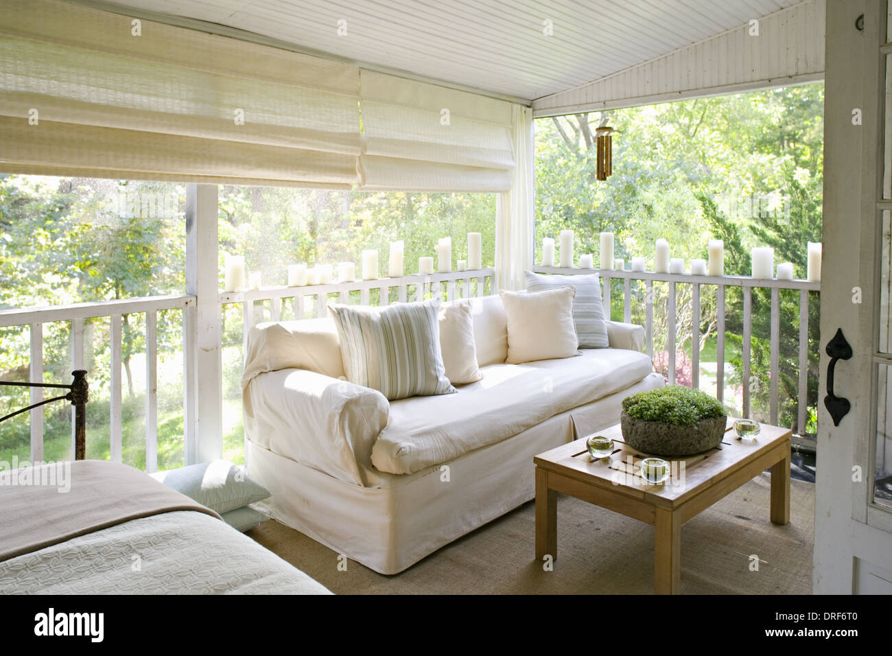 Maryland USA veranda shaded porch of house in the woods Stock Photo - Alamy