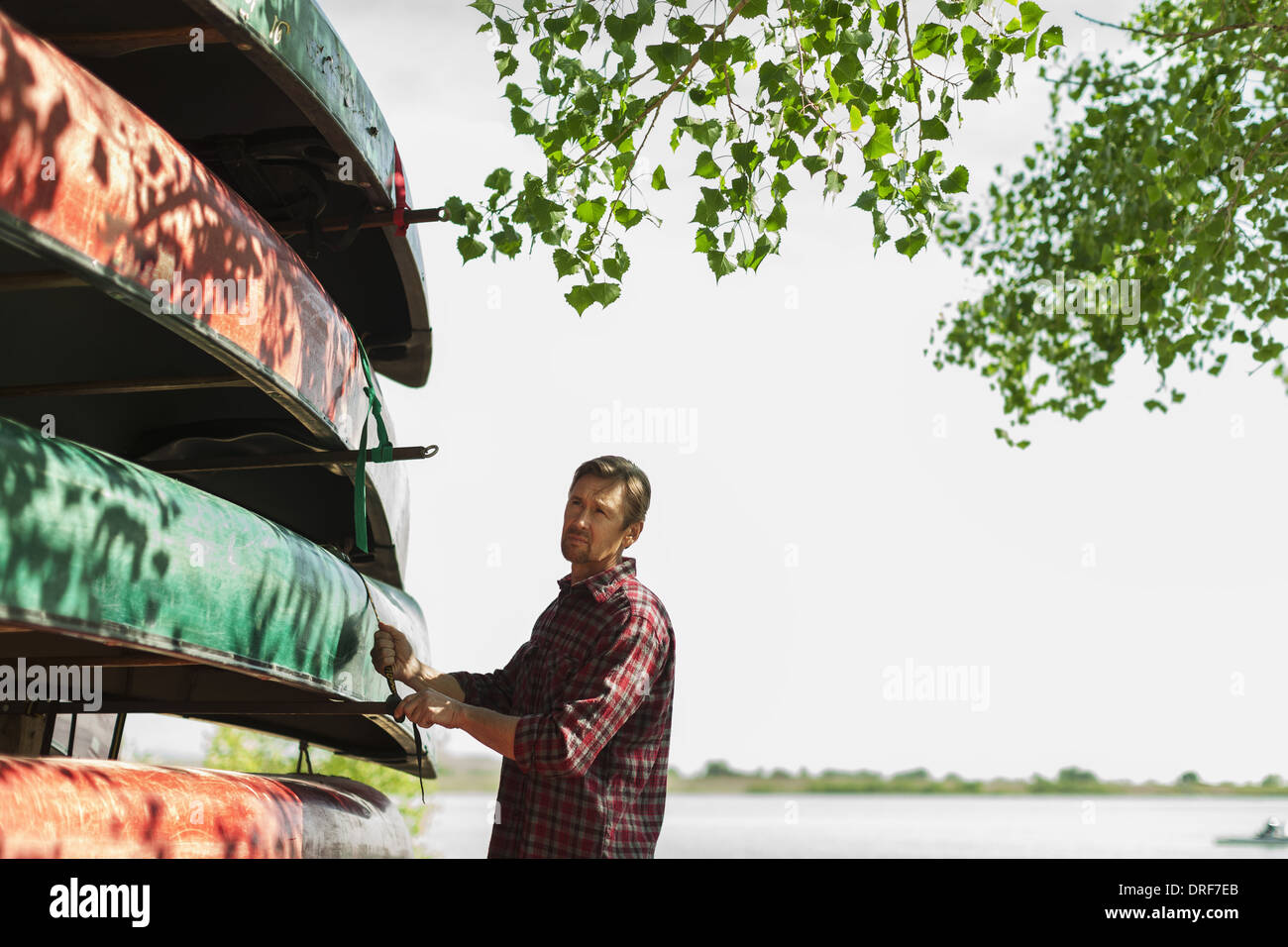 Lashing hi-res stock photography and images - Alamy