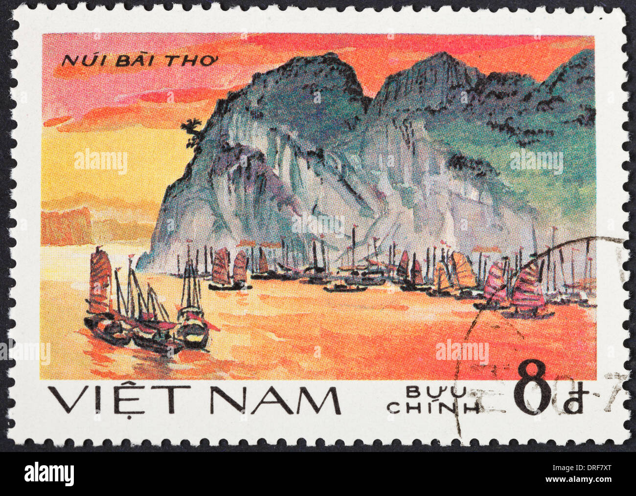 Vietnam postage stamp hi-res stock photography and images - Alamy