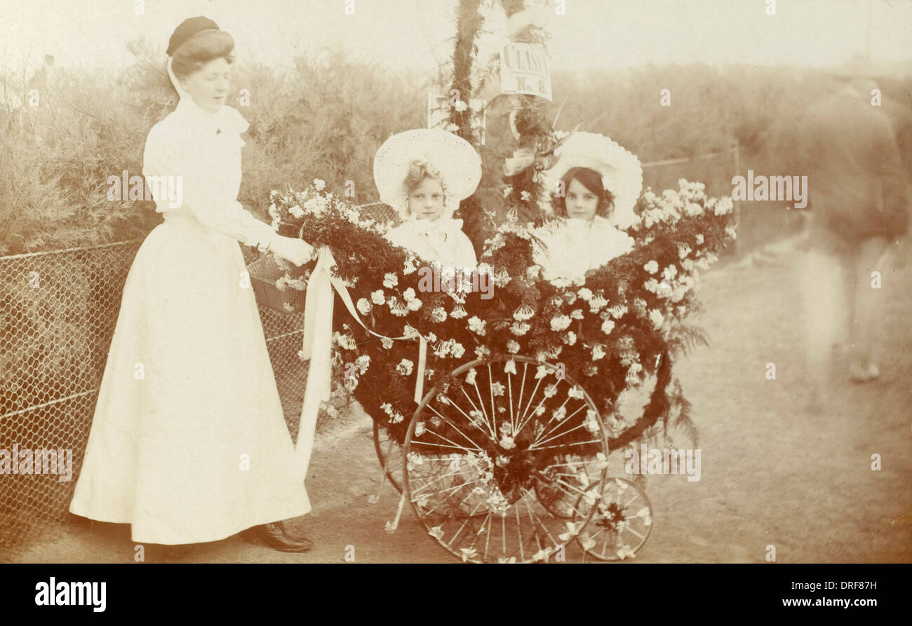 Battle of flowers hi-res stock photography and images - Alamy