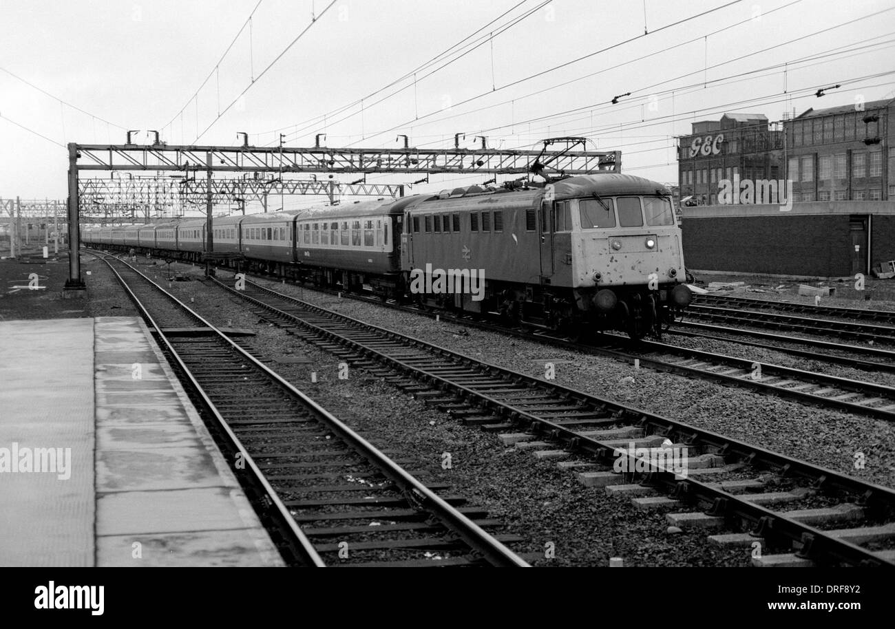 Football special train hi-res stock photography and images - Alamy