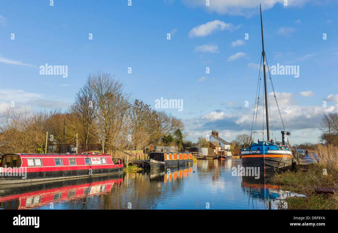 Beverley beck yorkshire, canal hi-res stock photography and images - Alamy