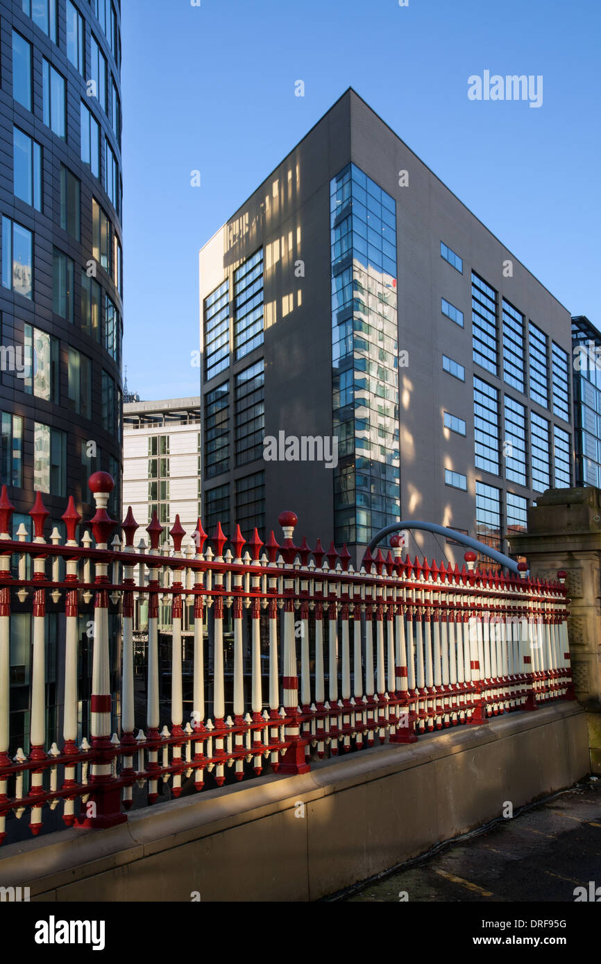 111 piccadilly building in manchester hi-res stock photography and ...