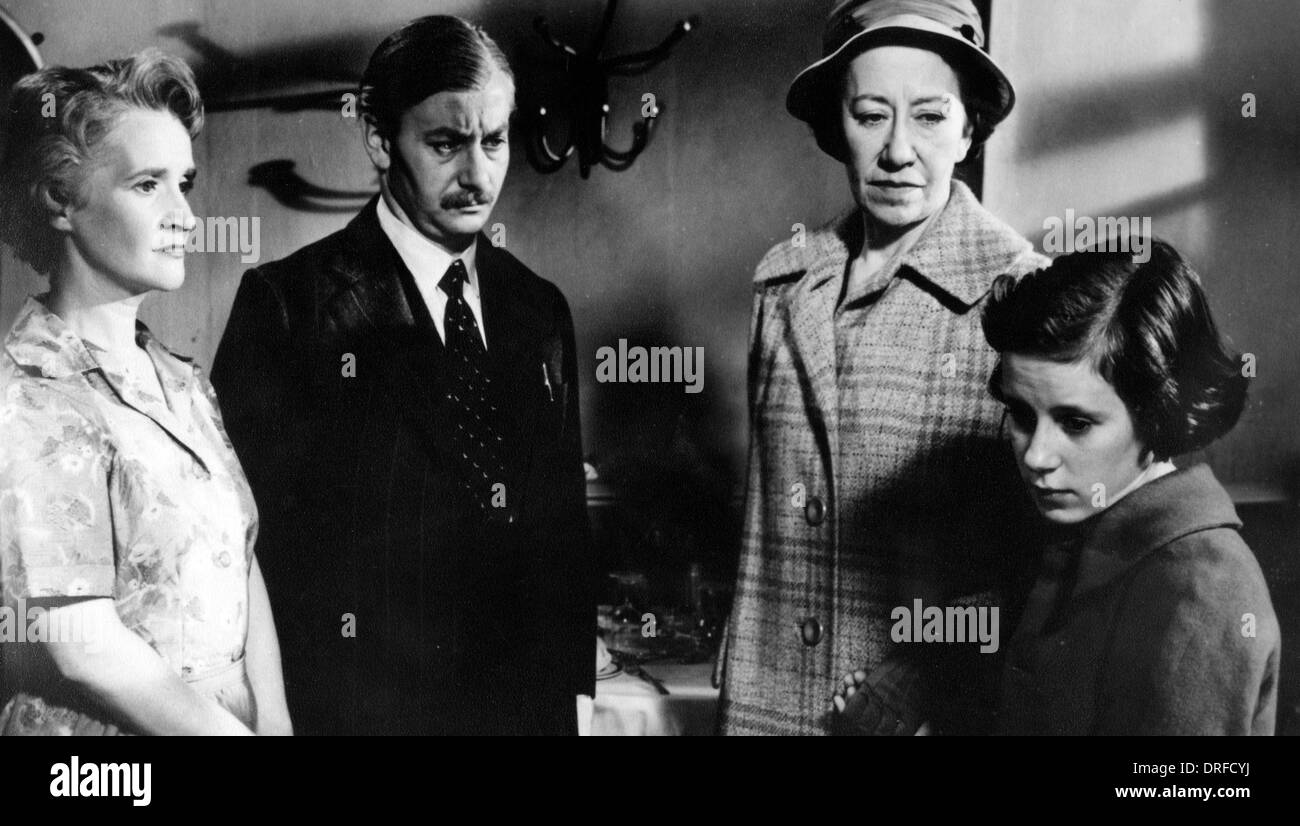 Flora robson hi-res stock photography and images - Alamy