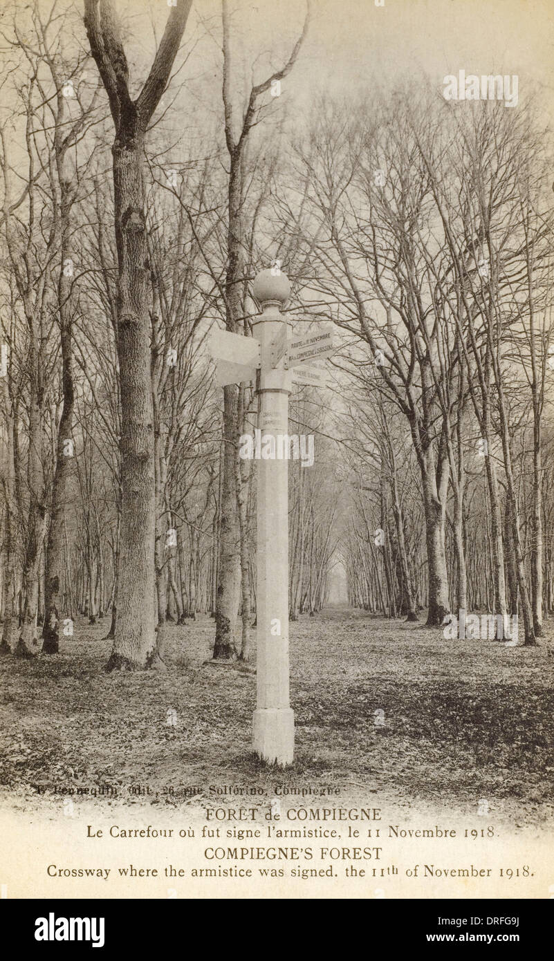 Compiegne armistice 1918 hi-res stock photography and images - Alamy