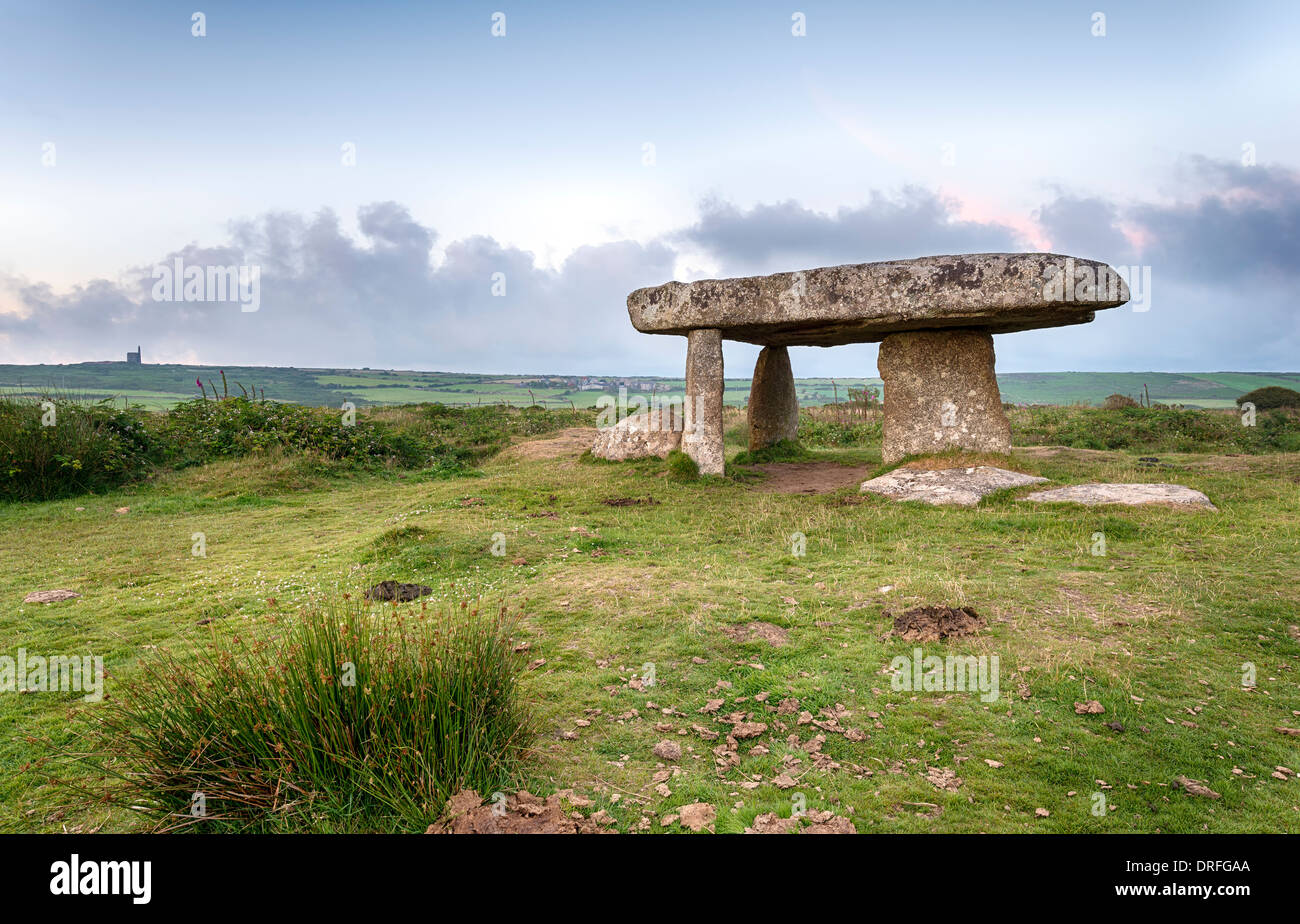 Lanyon quoit penwith peninsula hi-res stock photography and images - Alamy