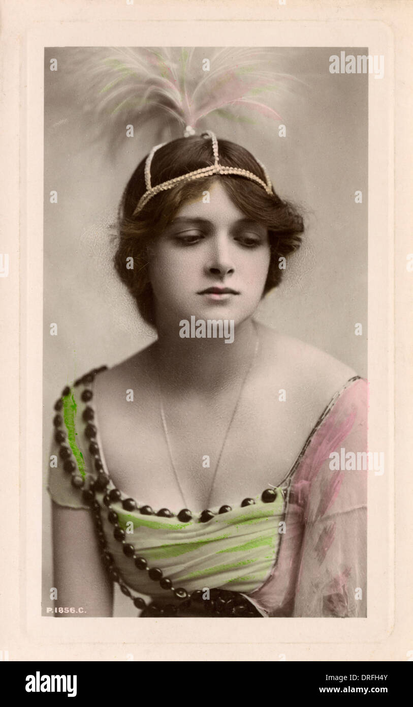 English girl hi-res stock photography and images - Alamy