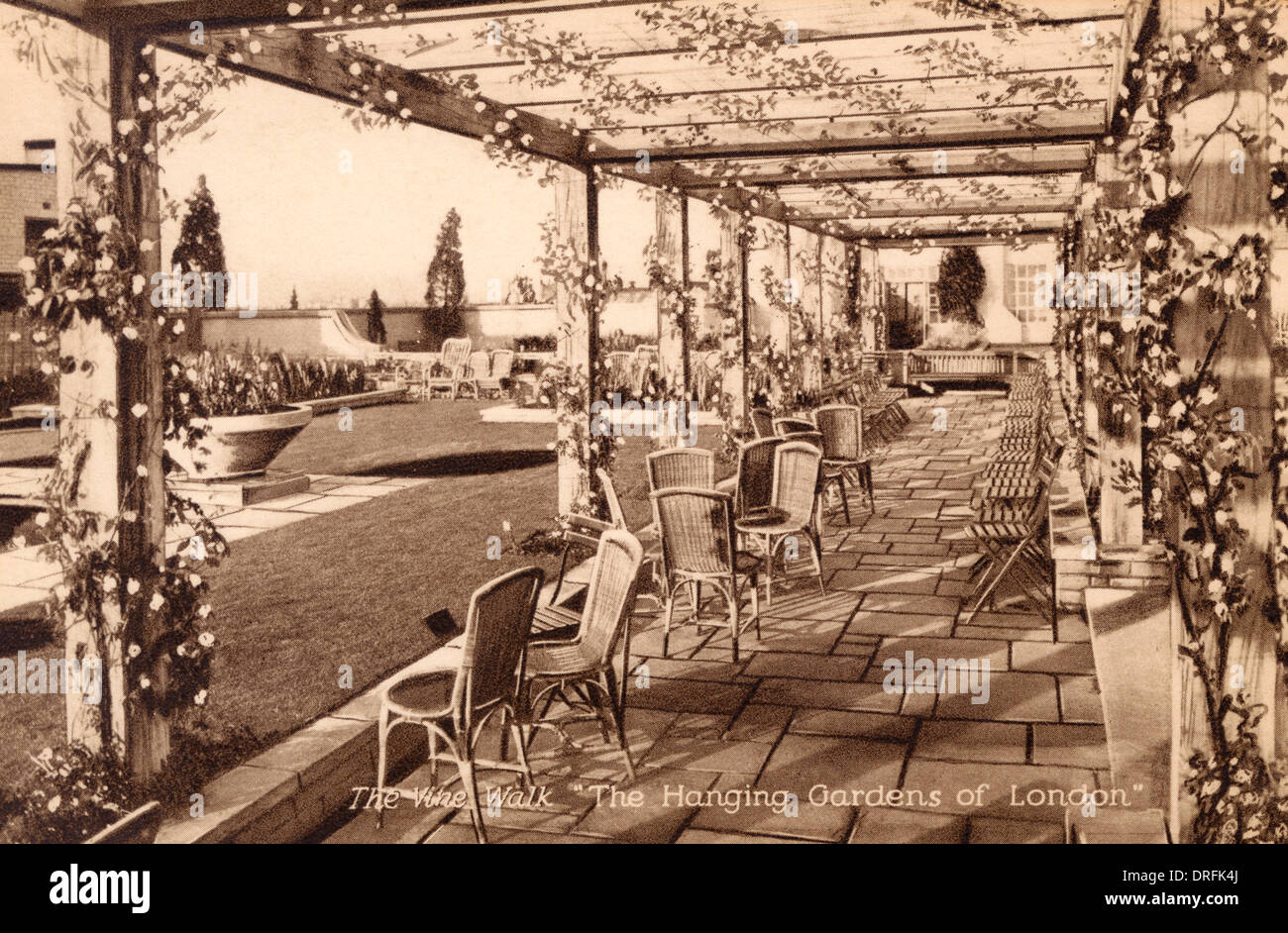 Selfridges history hi-res stock photography and images - Alamy